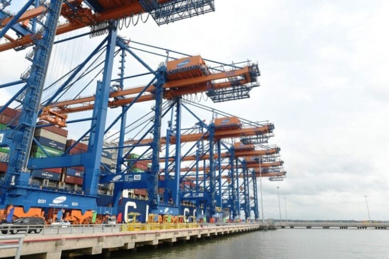 SHIP REPAIR SERVICES IN CAI MEP PORT – VIETNAM