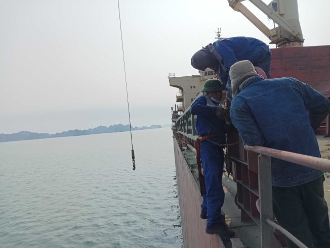 REPAIR ACCOMMODATION LADDER SERVICE IN VIETNAM