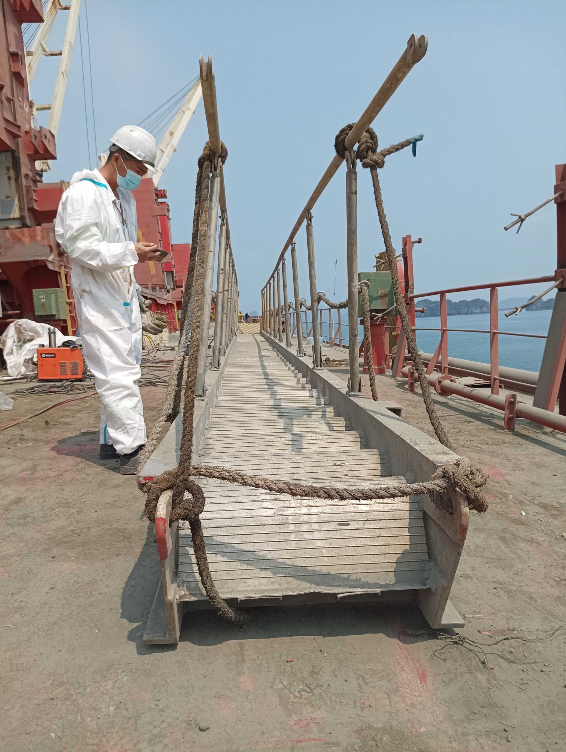 REPAIR ACCOMMODATION LADDER SERVICE IN VIETNAM